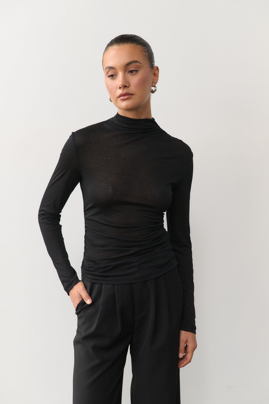Monica Longsleeve Top - Black – RAEF The Label