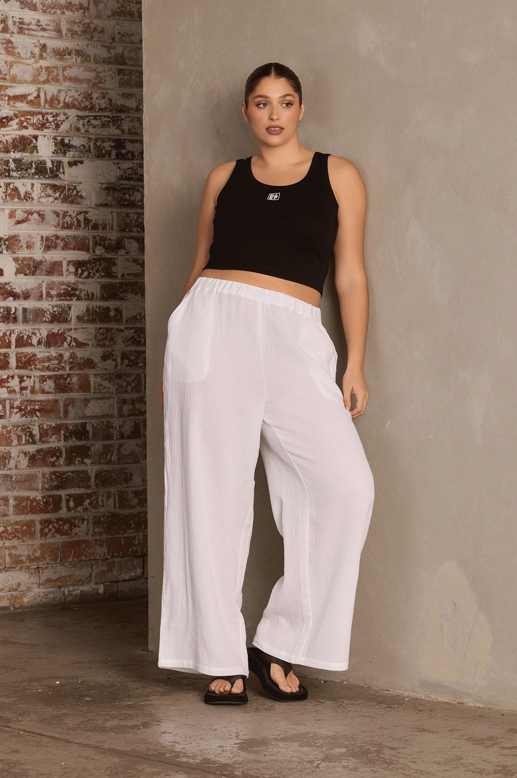 RAEF Cropped Logo Tank - Black – RAEF The Label